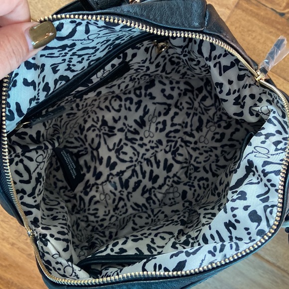 Jessica Simpson | Bags | Jessica Simpson Meteorite Camille Backpack ...